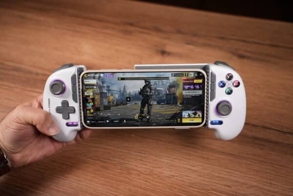 EvoFox Deck 2 Smartphone Gamepad Review - The Ultimate Multi-Platform ...